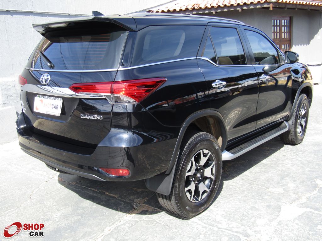 Hilux SW4 Preta 2019 - TOYOTA - Campo Grande - 1005957 | SHOPCAR