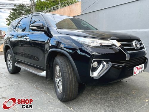 TOYOTA Hilux SW4 Preta 2016 - Campo Grande - 1263307 | SHOPCAR